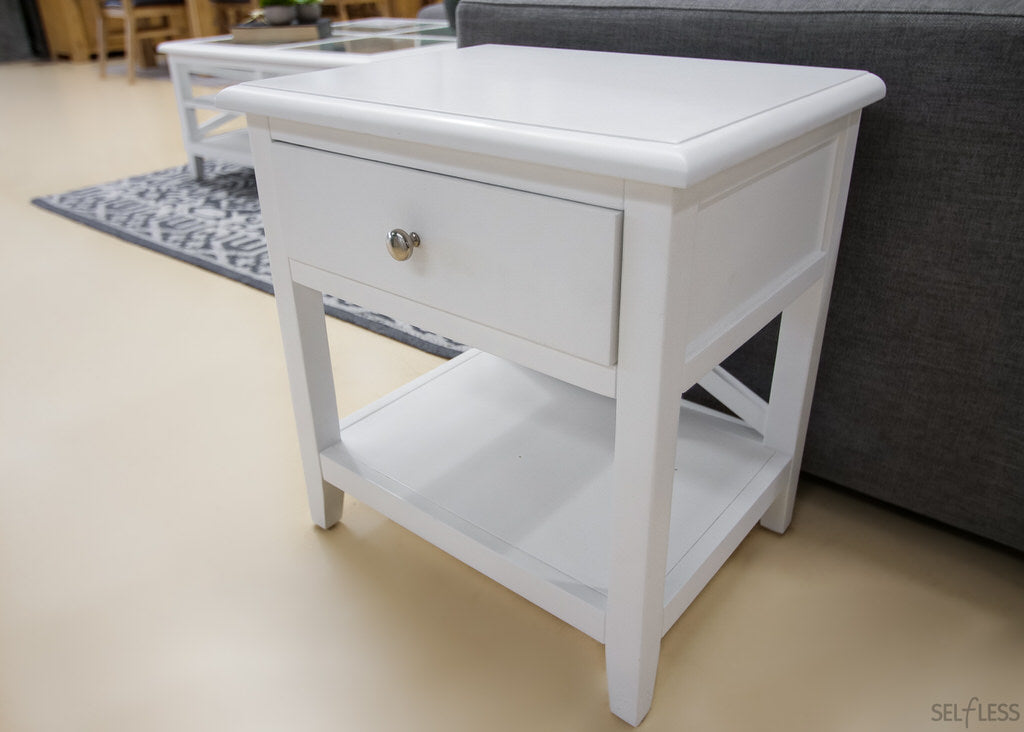 Side & Lamp Tables - SEL f LESS